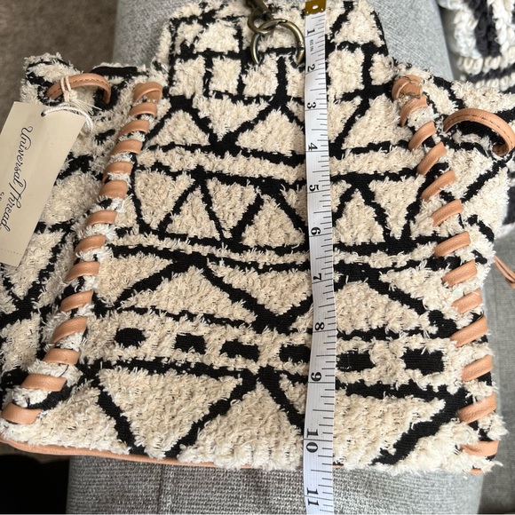 Universal Thread | Bags | Universal Thread Boho Crossbody Purse | Poshmark